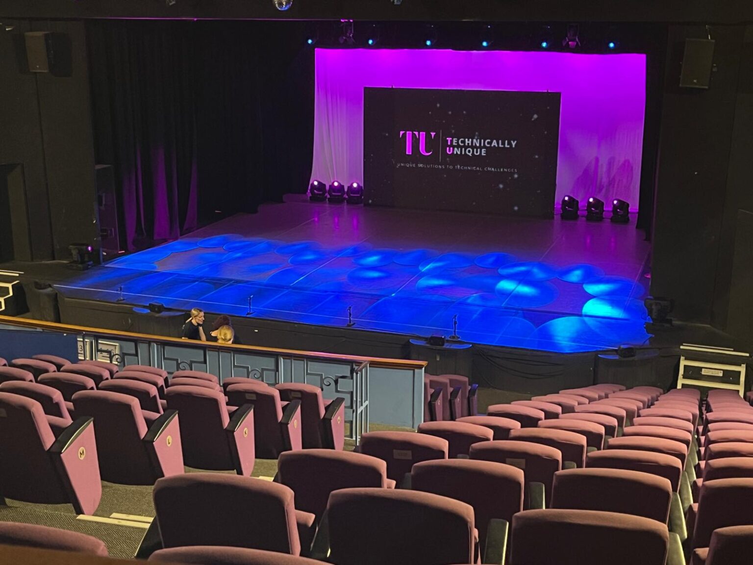 Technically Unique: Demystifying The Power Of LED Video Walls - TechJek